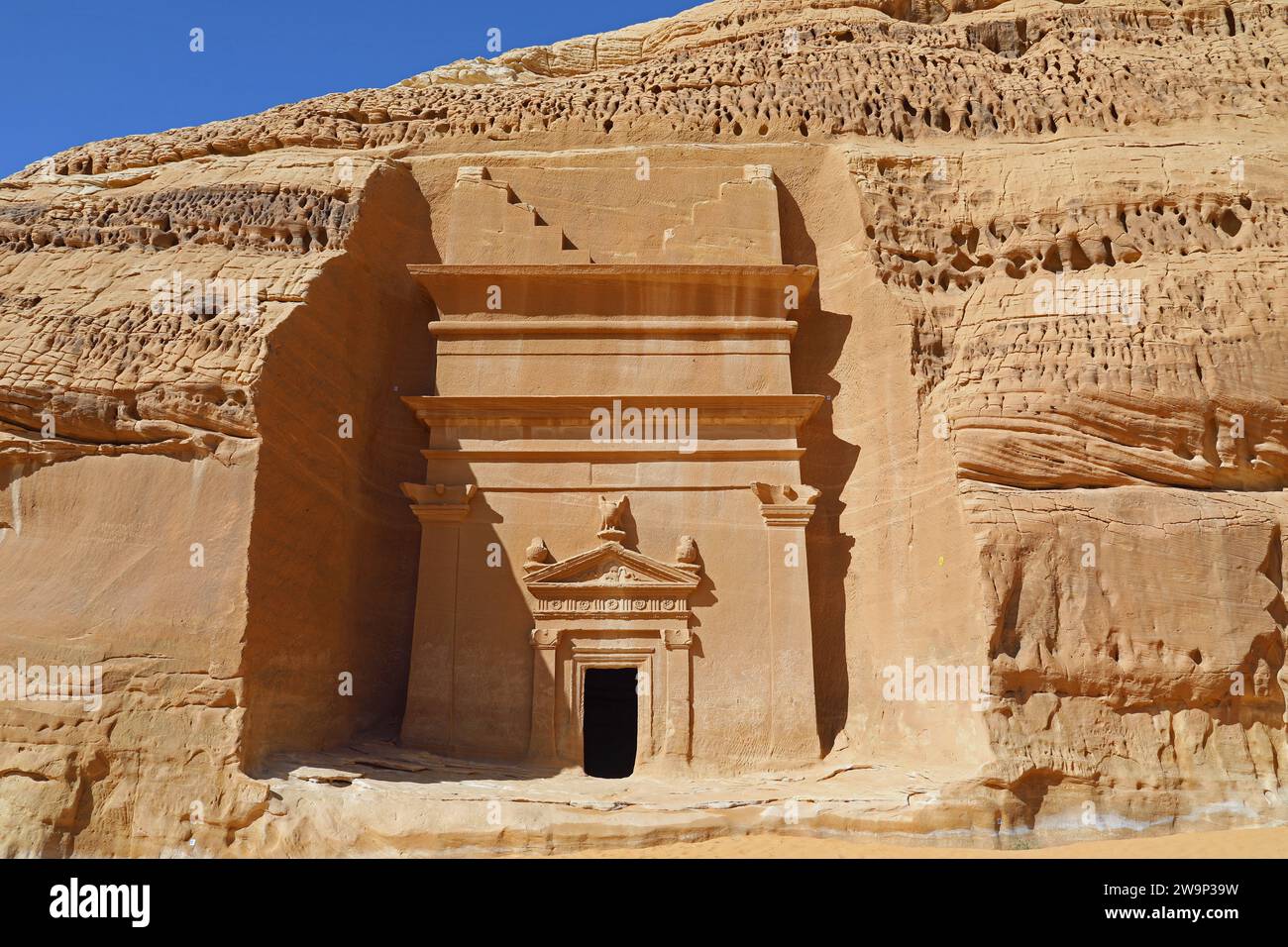 Carved sandstone Nabatean burial chamber in the Arabian Desert Stock ...