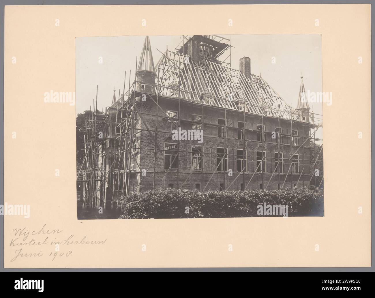 Rebuilding the castle of Wijchen, anonymous (monument care) (attributed ...