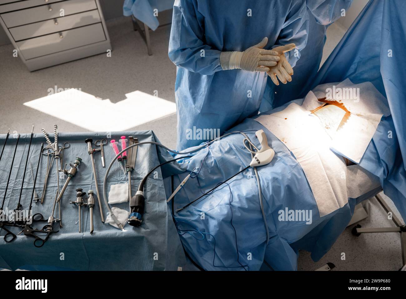 Surgery treatment in progress Stock Photo - Alamy