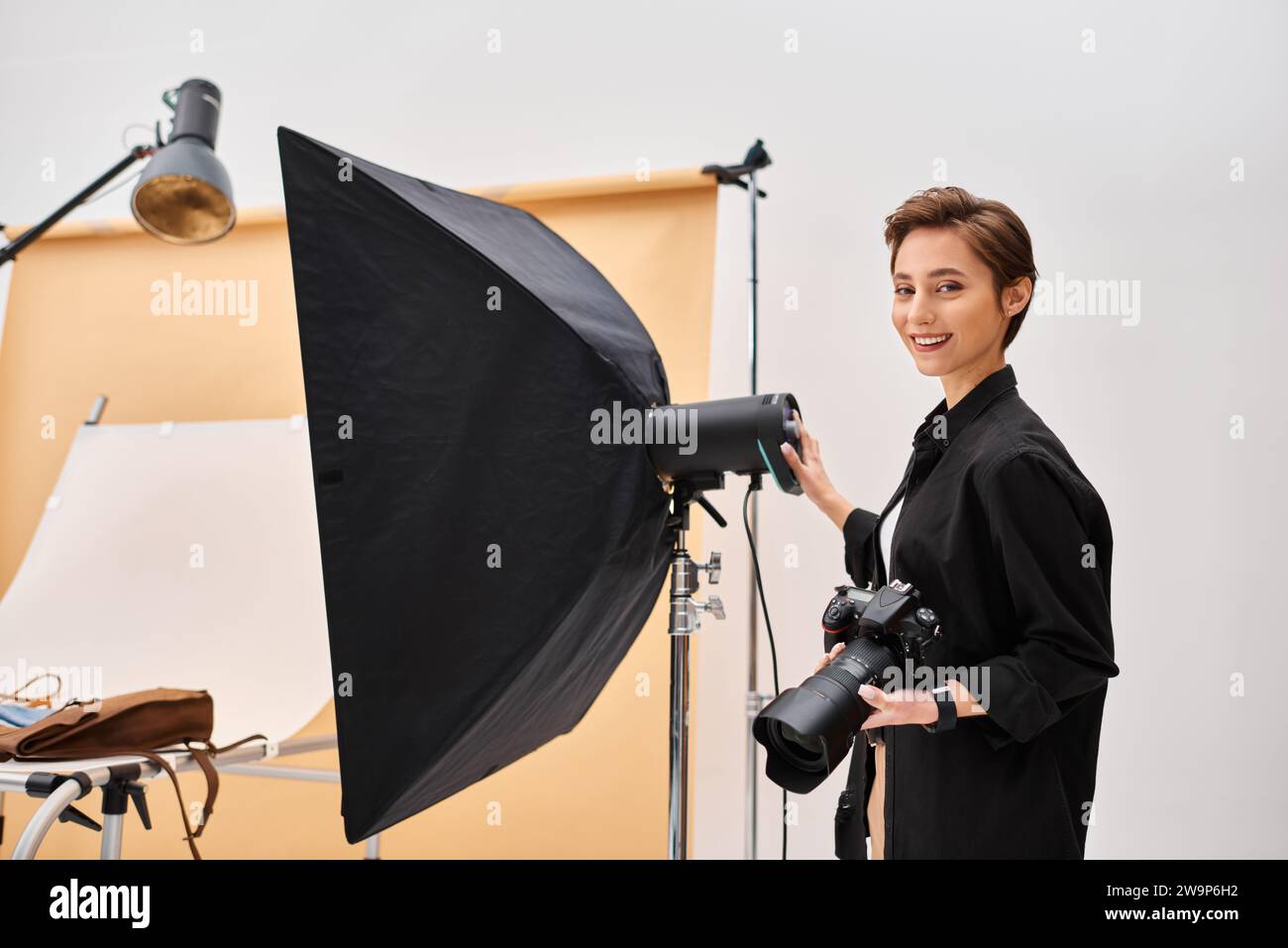 Cheerful good looking woman hi-res stock photography and images - Alamy