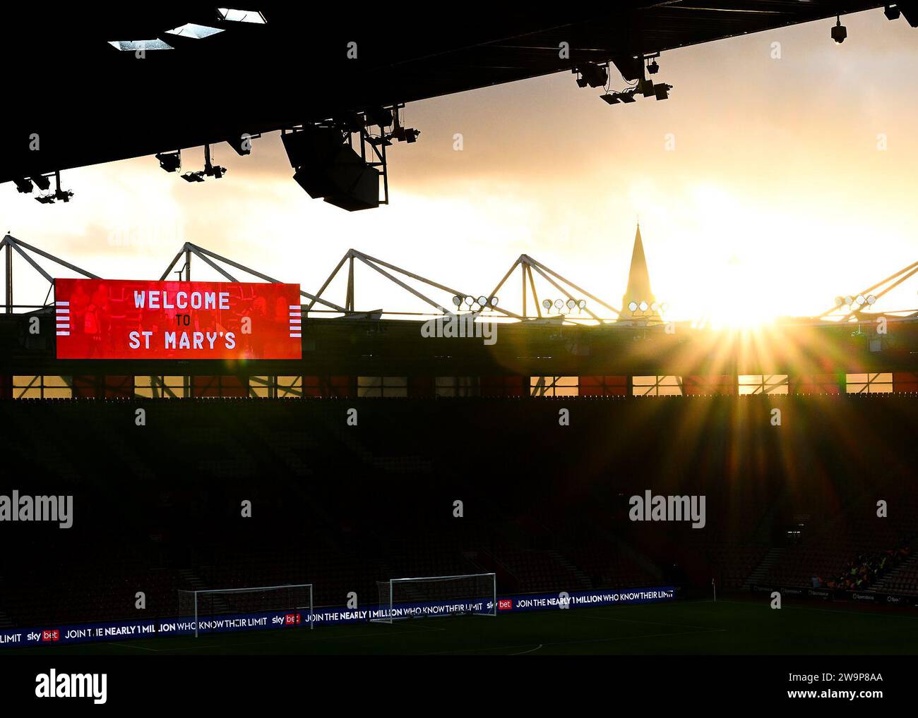 St Mary s Stadium General View Hi res Stock Photography And Images Alamy st-mary-s-stadium-general-view-hi-res-stock-photography-and-images-alamy