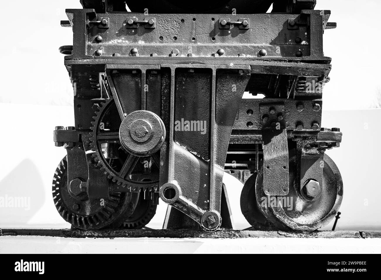Old British artillery pieces on display in a historic fort at York ...