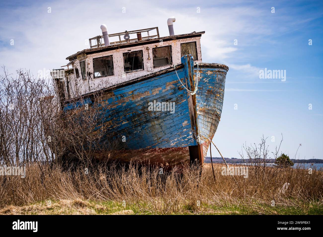 Old wooden ship planking hi-res stock photography and images - Alamy