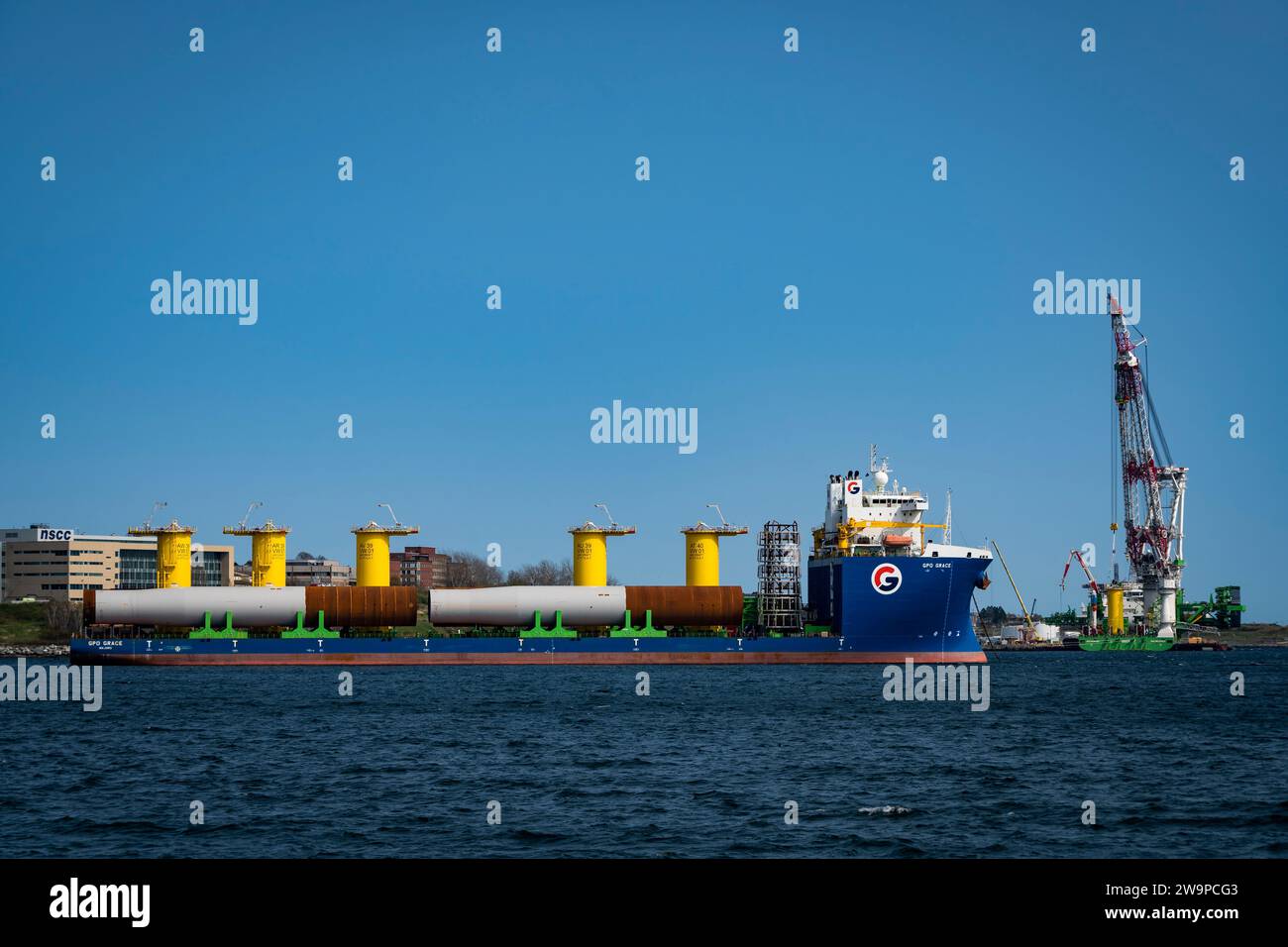 Heavy lift vessel GPO Grace delivering offshore windmill components to ...