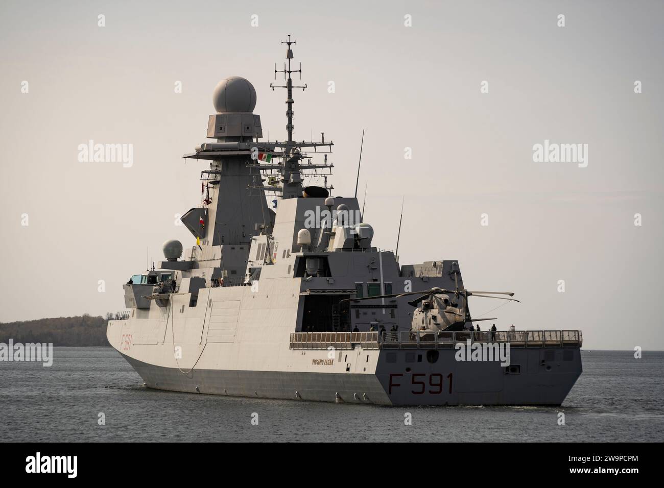 Italian frigate carlo bergamini hi-res stock photography and images - Alamy