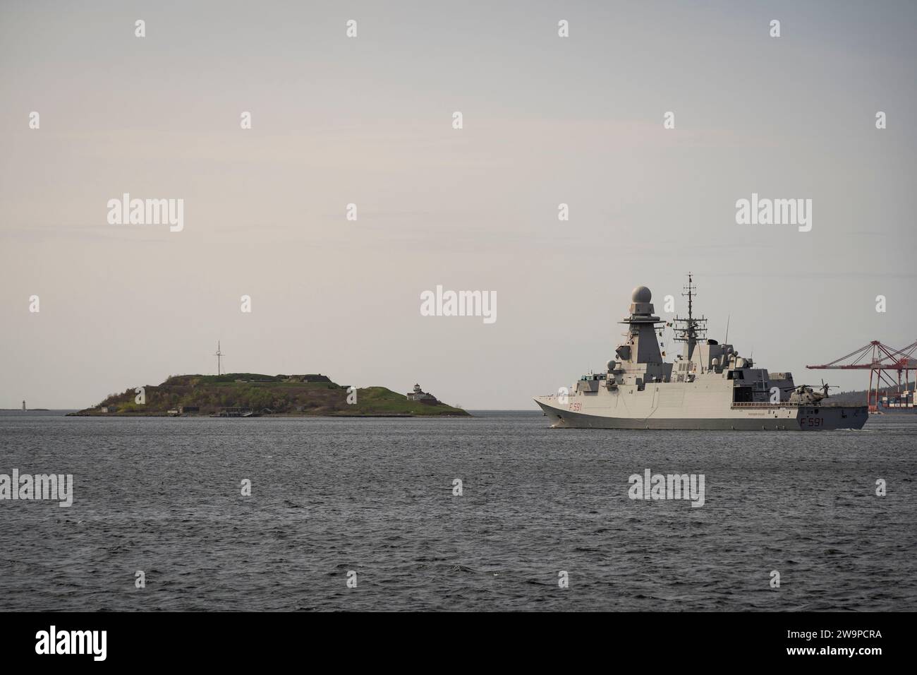 Italian Navy Carlo Bergamini-class frigate Virginio Fasan (F 591 ...