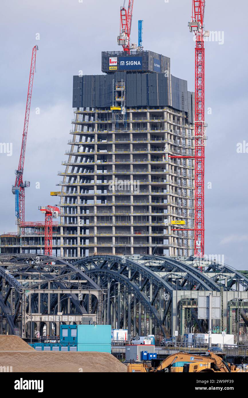 Hamburg, Germany. 29th Dec, 2023. View of the Elbtower construction ...
