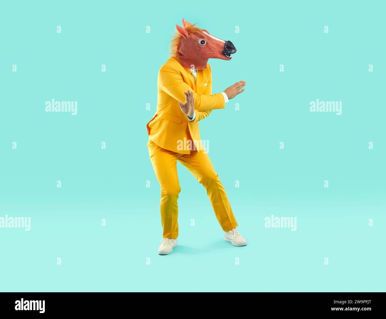 Man dressed horse head hi-res stock photography and images - Alamy