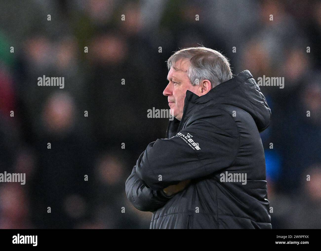 Neil Dewsnip Technical Director of Plymouth Argyle looks on during the ...