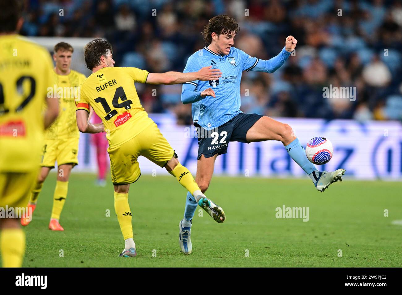 Sydney, Australia. 29th Dec, 2023. Alex Arthur Rufer (L) of the ...