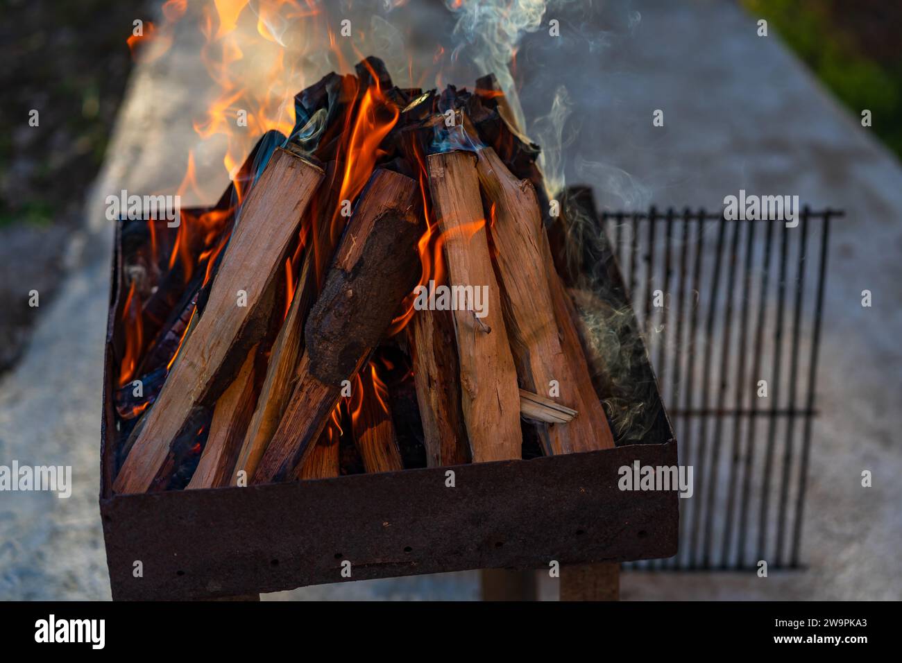Burning wood chips form hi-res stock photography and images - Alamy