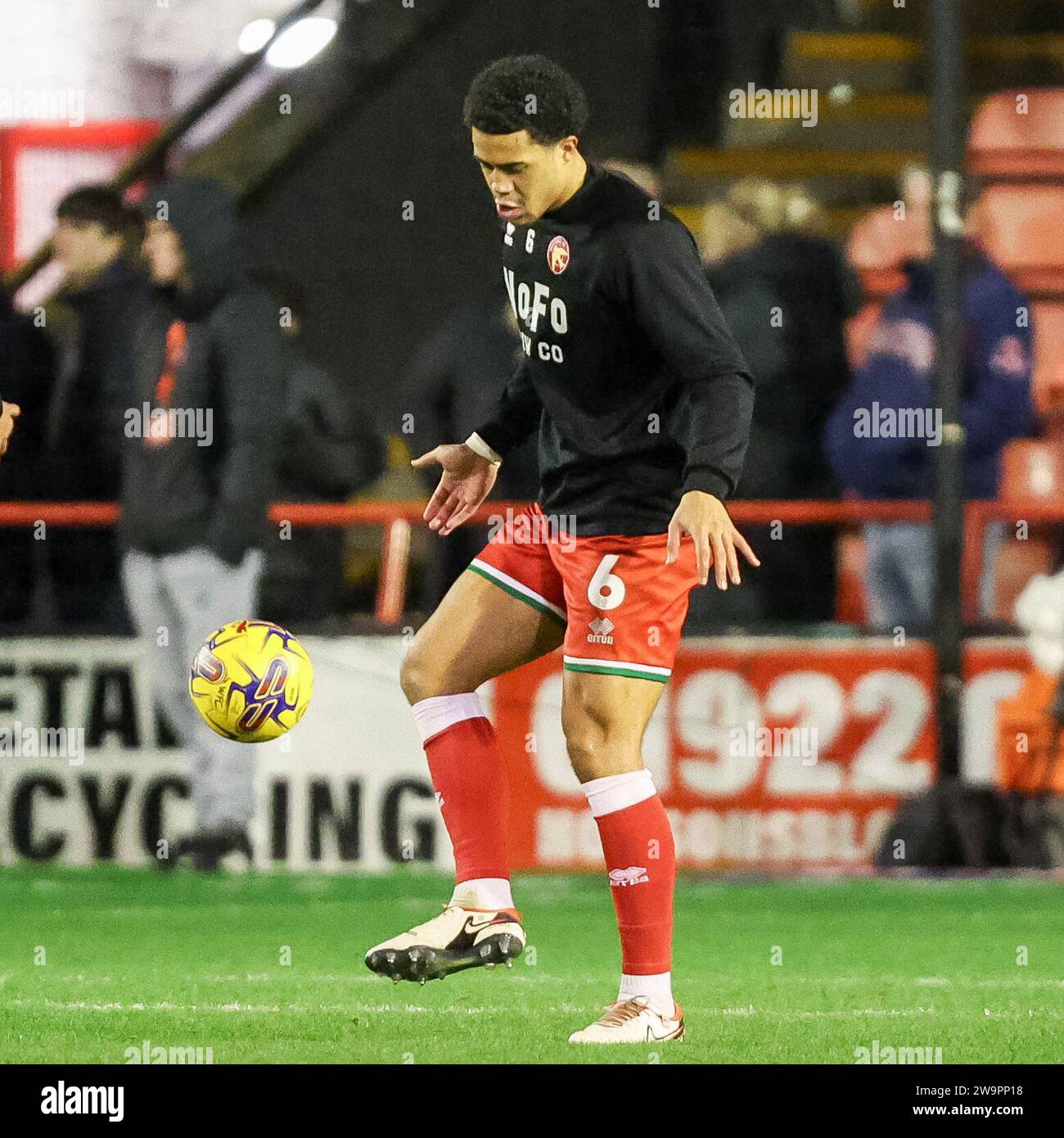 Walsall, UK. 29th Dec, 2023. Walsall's Priestley Farquharson warming up ...