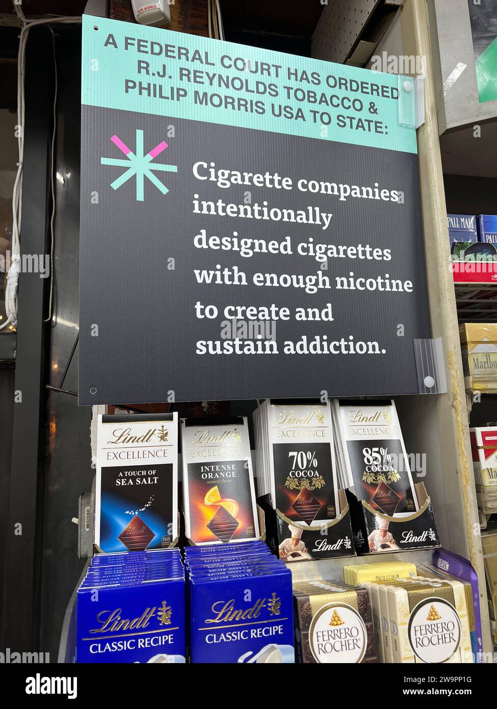 Secondhand exposure hi-res stock photography and images - Alamy