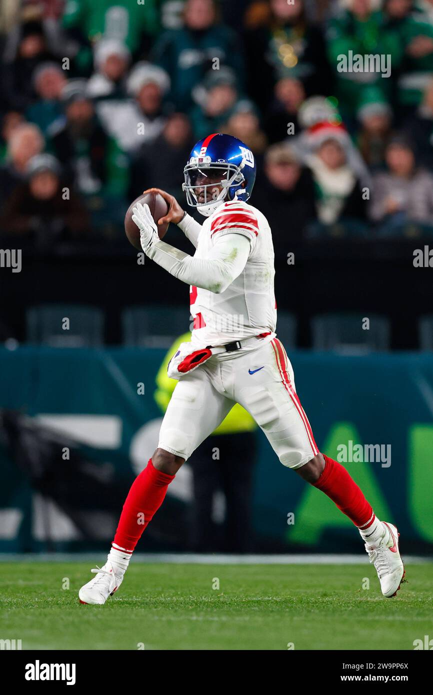 New York Giants quarterback Tyrod Taylor (2) in action against the ...