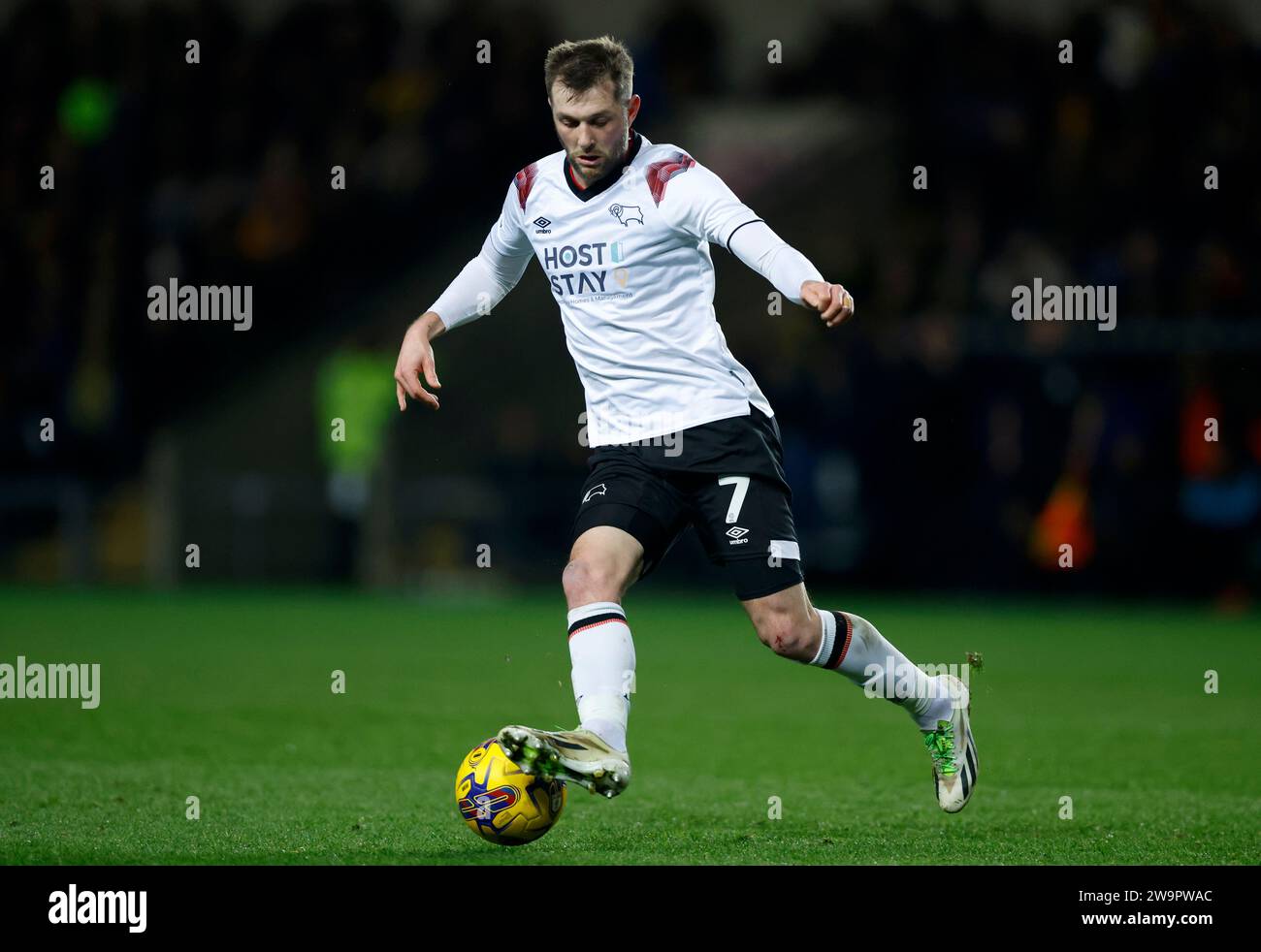 Derby County's Tom Barkhuizen during the Sky Bet League One match at ...