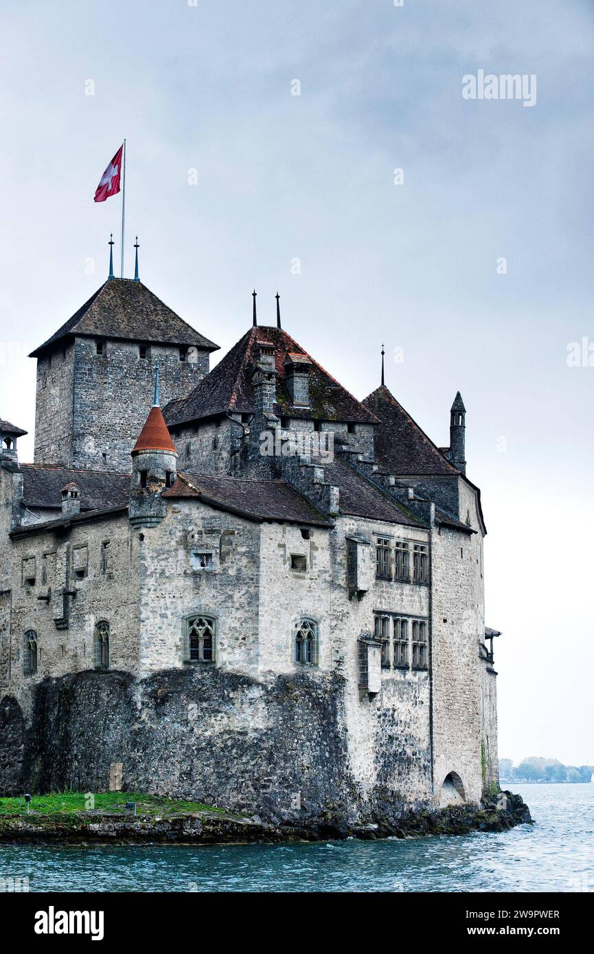 Chillon Castle, castle, Middle Ages, historical, famous, Lake Geneva ...