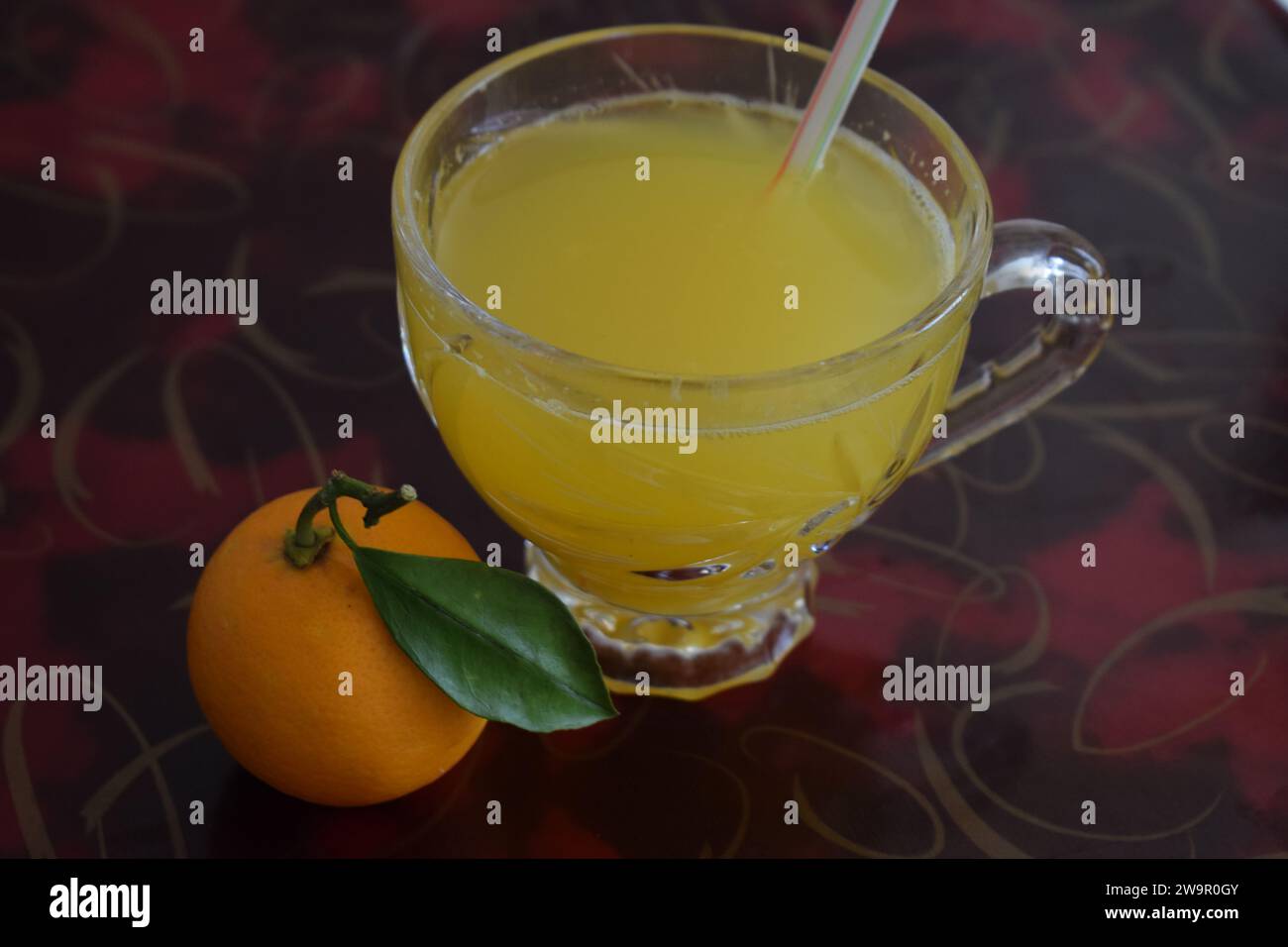 Jugo de citricos hi-res stock photography and images - Alamy