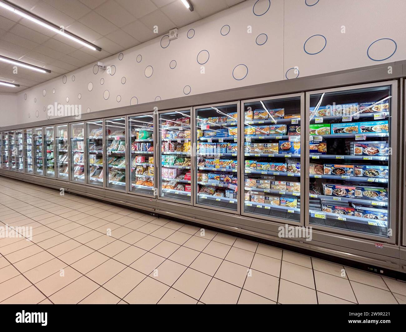 Refrigerated ingredients display hi-res stock photography and images ...