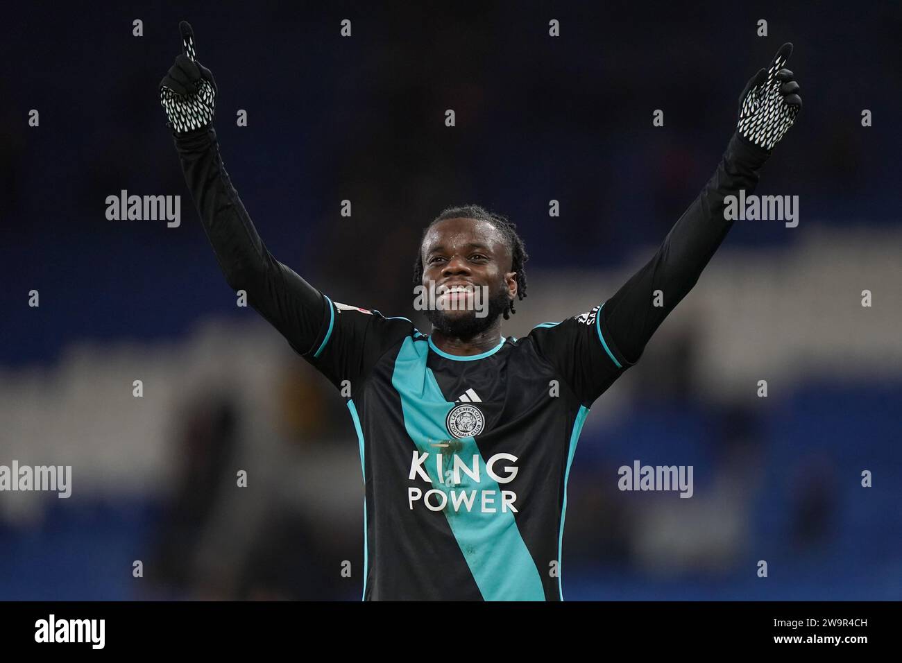 Leicester City's Stephy Mavididi applauds the fans after the final ...