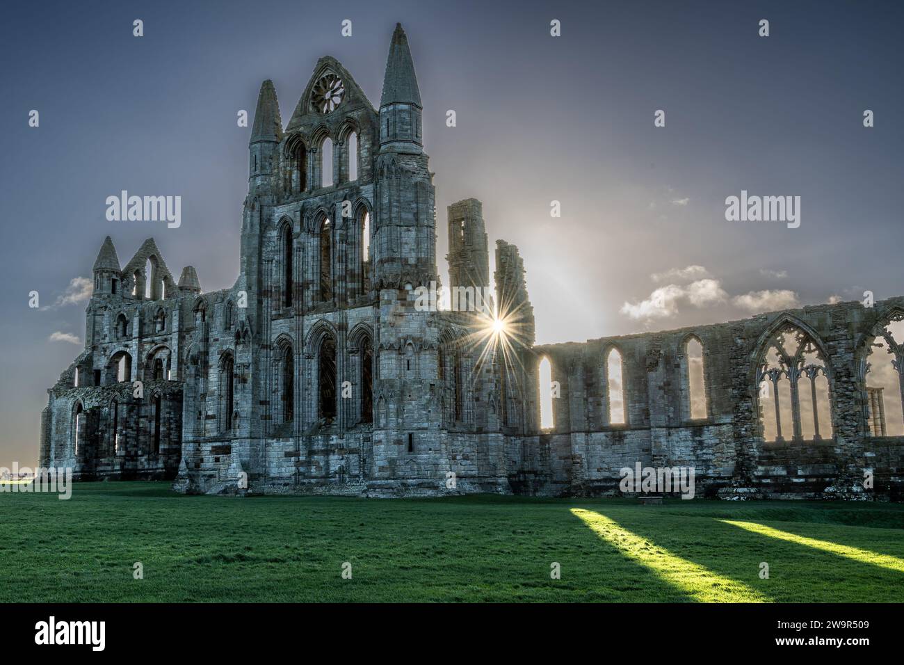 Whitby architecture hi-res stock photography and images - Alamy