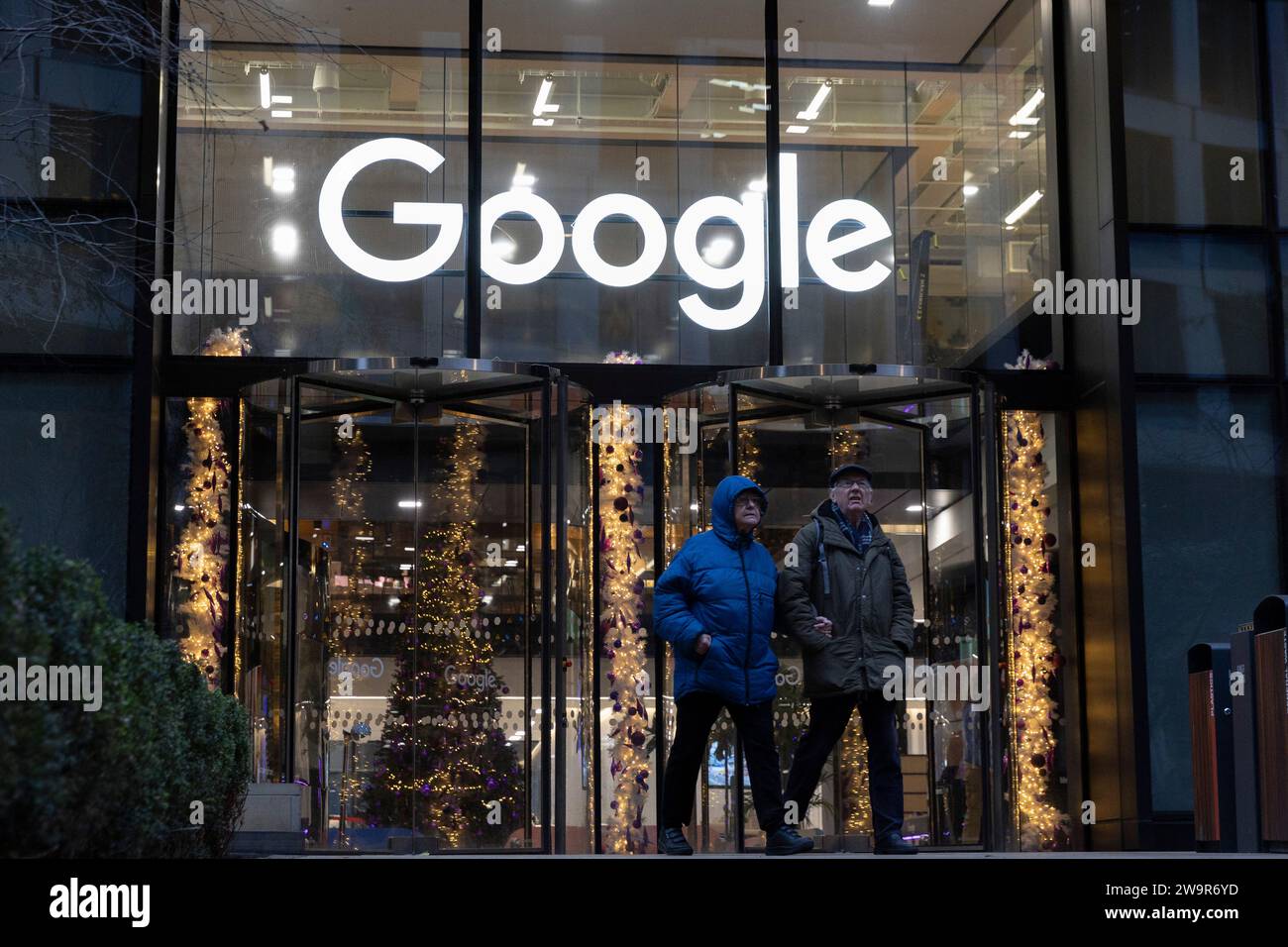 London, UK. 24th Dec 2023.The Google logo over the door of the Google ...