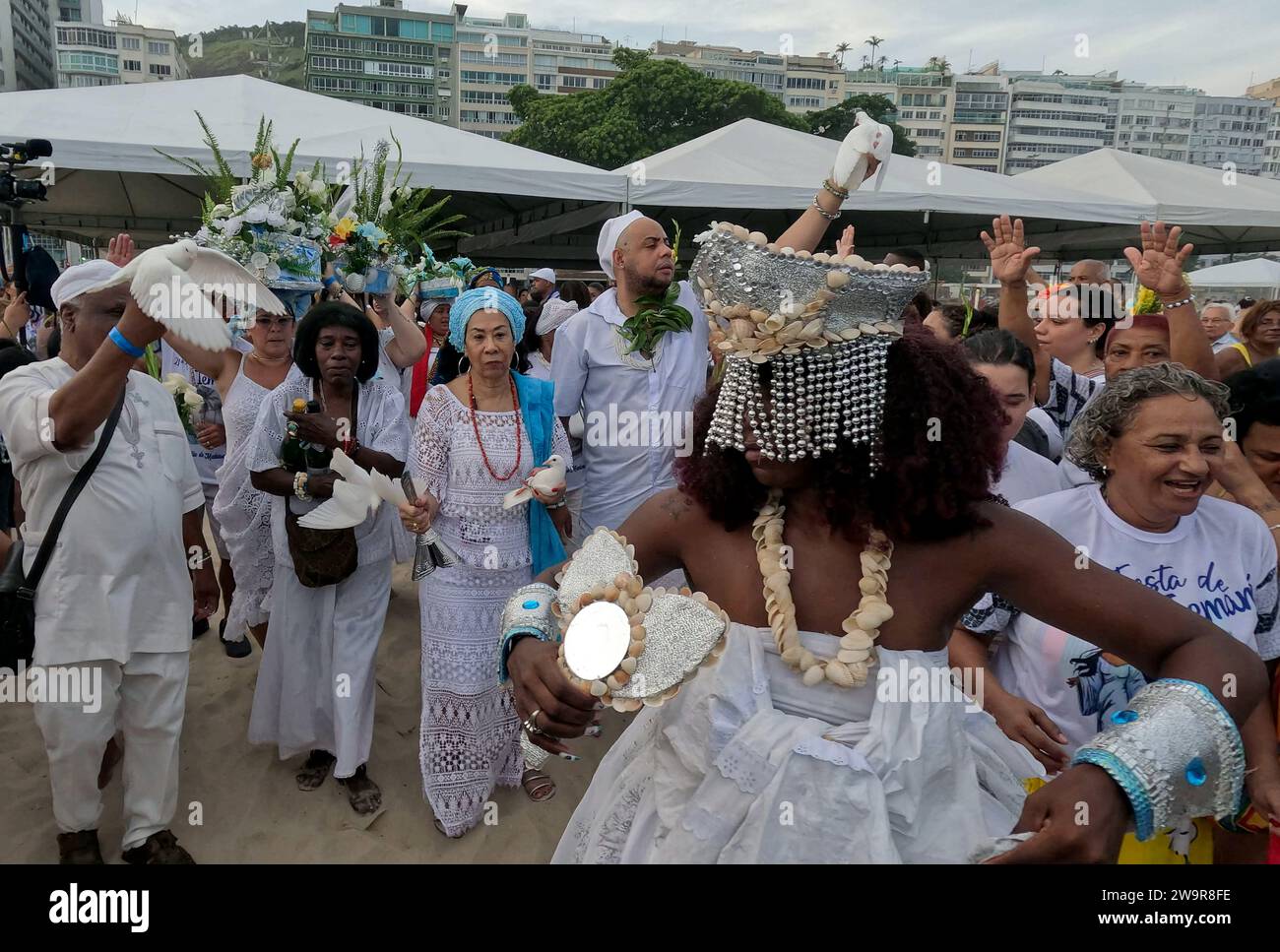 Rio de Janeiro, Rio de Janeiro, Brazil. 29th Dec, 2023. A woman dressed ...