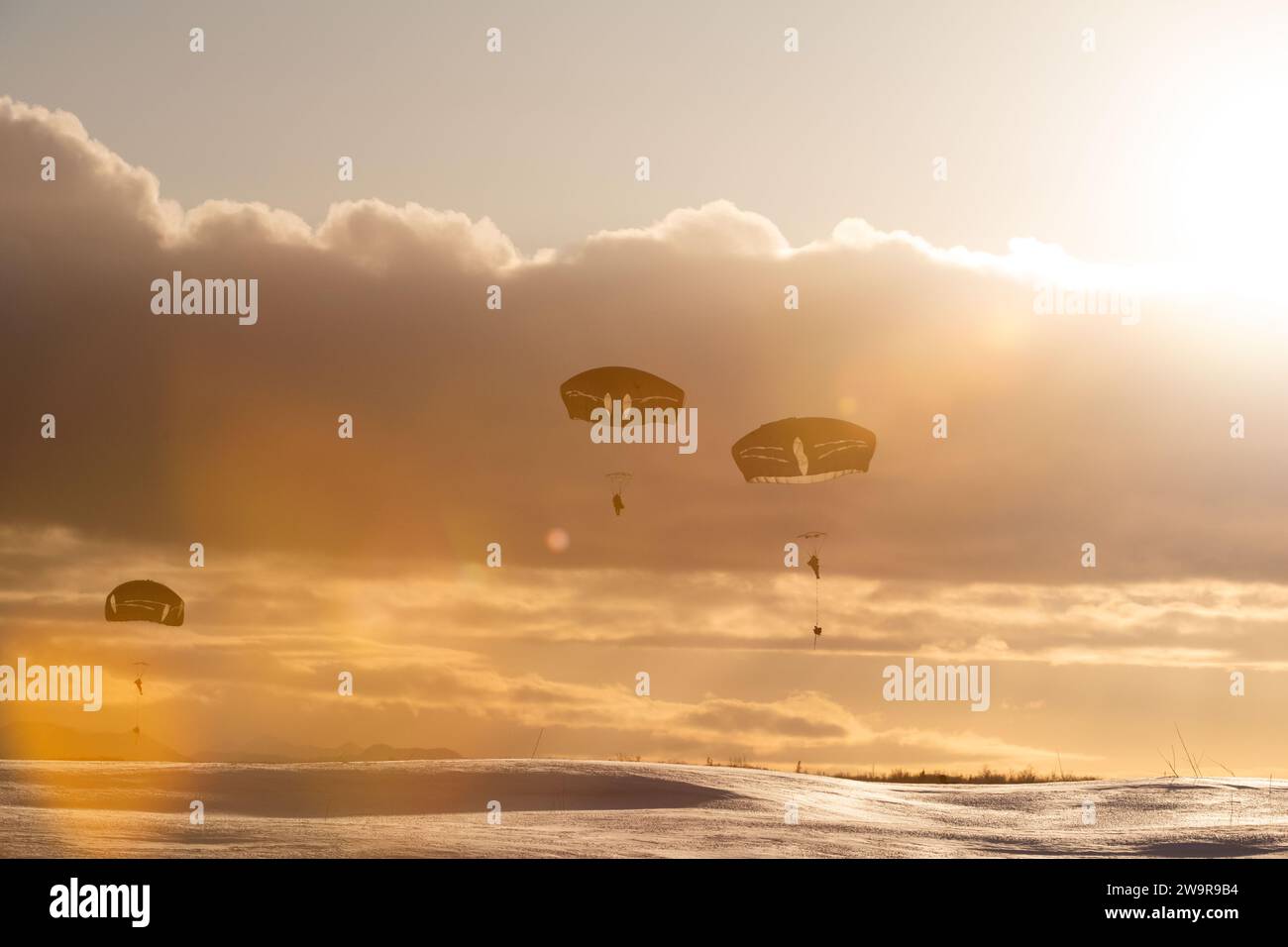 U.S. Army paratroopers with the 2nd Infantry Brigade Combat Team ...