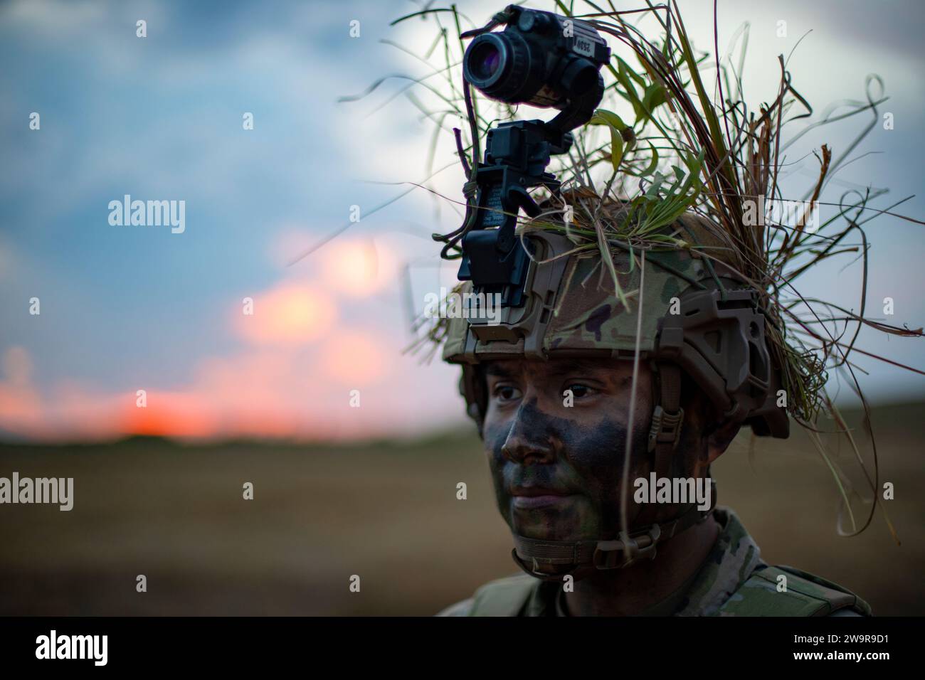 A Soldier assigned to 1st Battalion, 16th Infantry Regiment, 1st ...