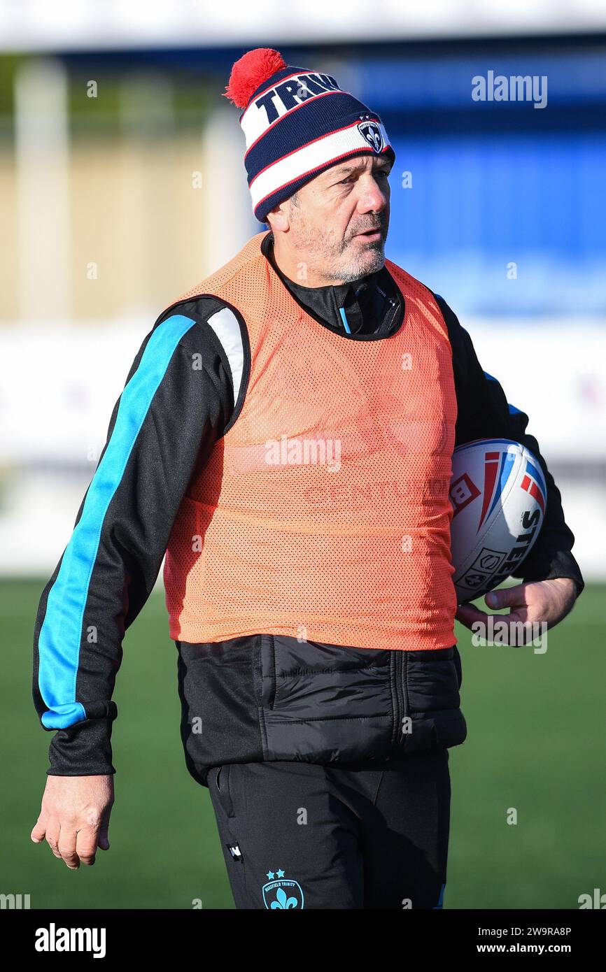 Wakefield, England - 17 November 2023 - Darryl Powell Head Coach of ...
