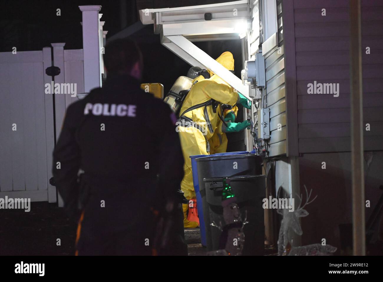 Hazmat units hi-res stock photography and images - Alamy
