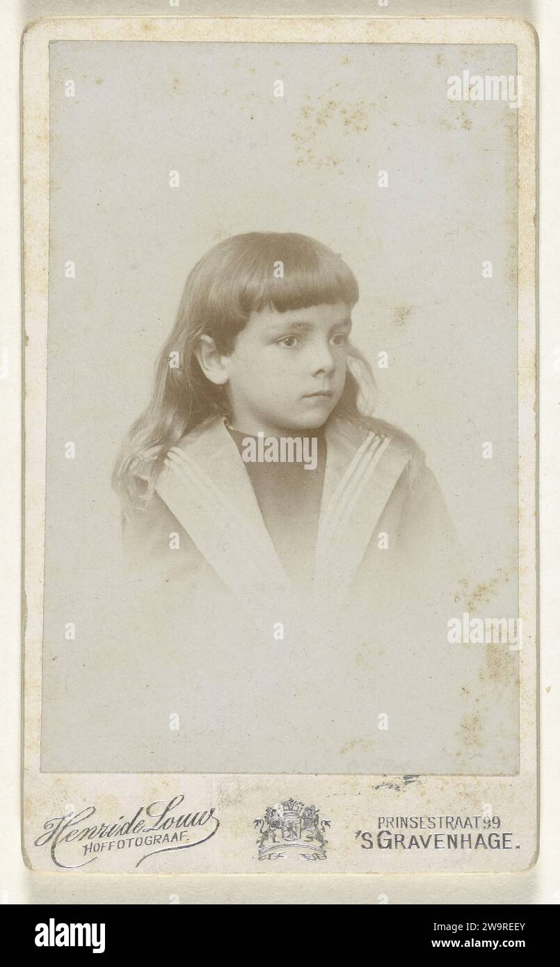 Studio Portrait of a girl in sailor suit, 1890 - 1915 visit card. photograph The Hague paper ...