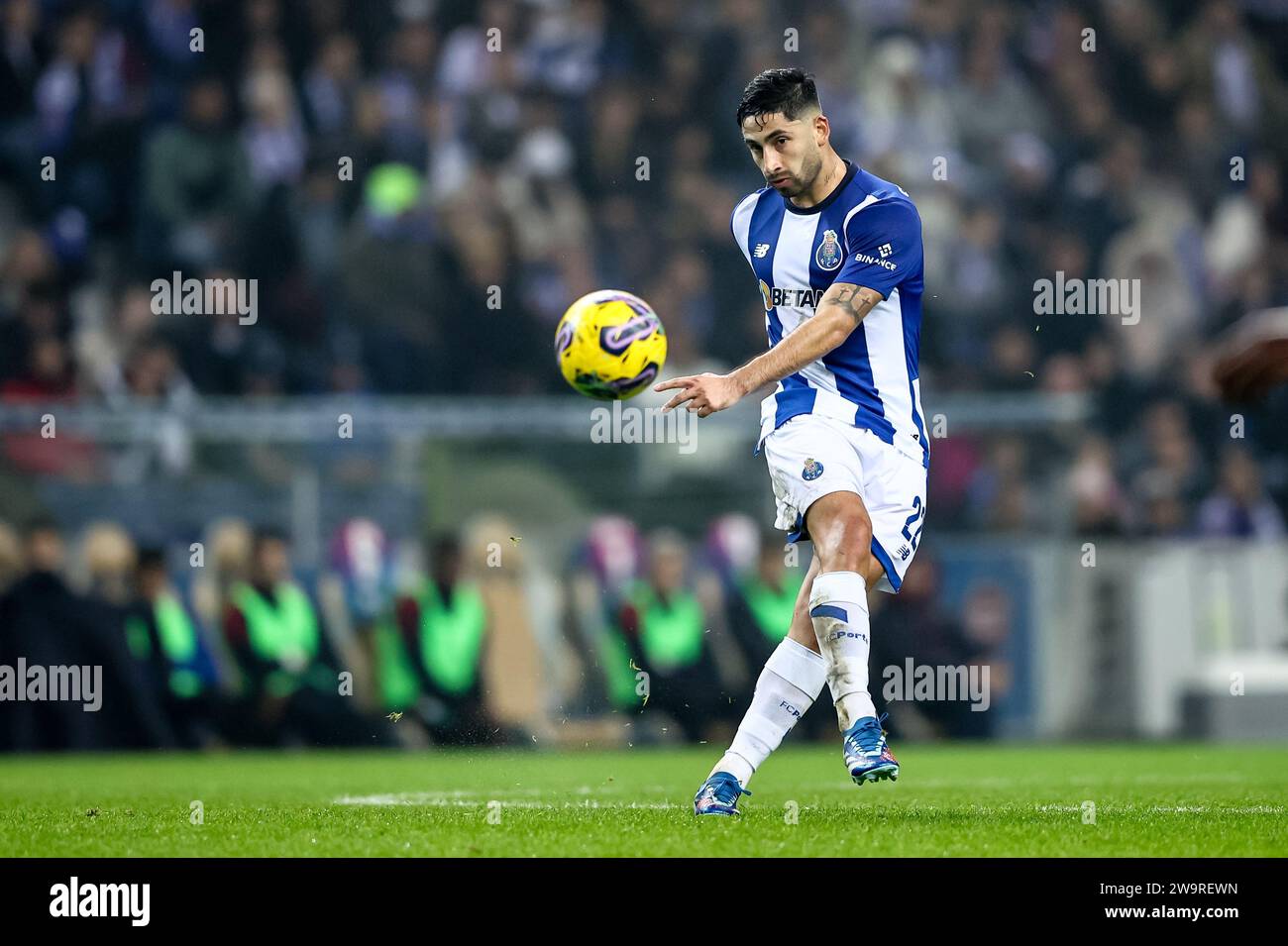 Yellow dragon stadium hi-res stock photography and images - Alamy