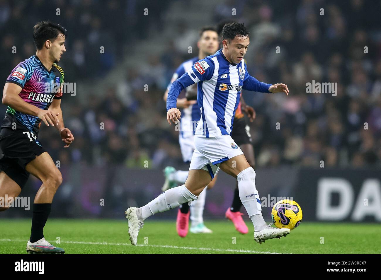 Dragon Stadium, Oporto, Portugal. 29 December, 2023. Pictured left to ...