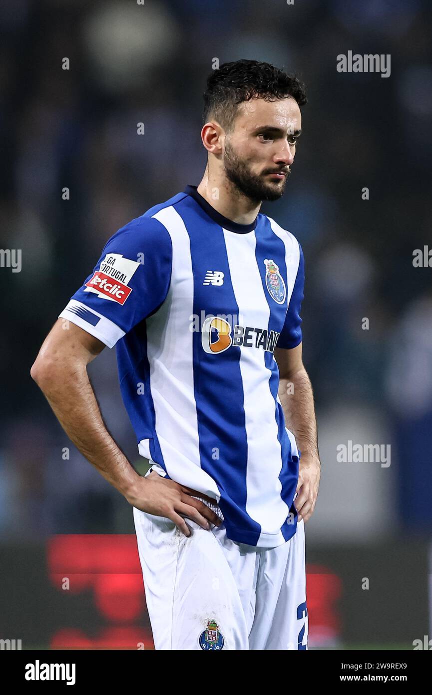 Dragon Stadium, Oporto, Portugal. 29 December, 2023. Pictured left to ...