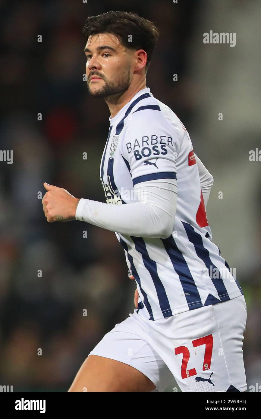 Alex Mowatt #27 of West Bromwich Albion during the Sky Bet Championship ...