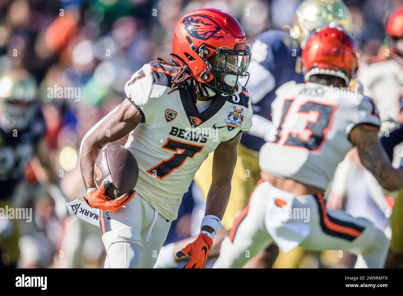 El Paso, Texas, USA. 29th Dec, 2023. Oregon State Beavers wide receiver ...