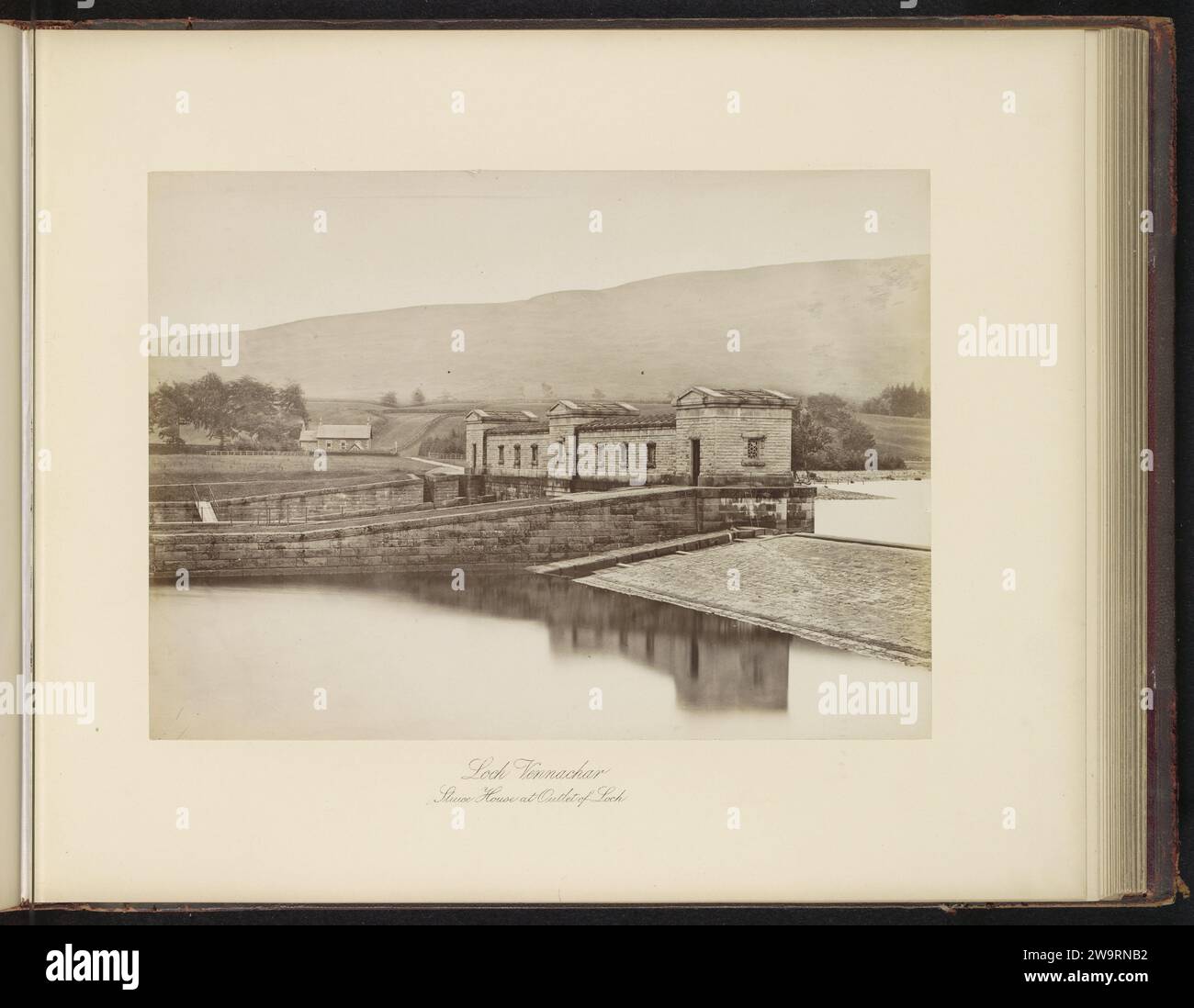 Loch Vennachar sluice house at outlet of loch, T. & R. Annan & Sons, c ...