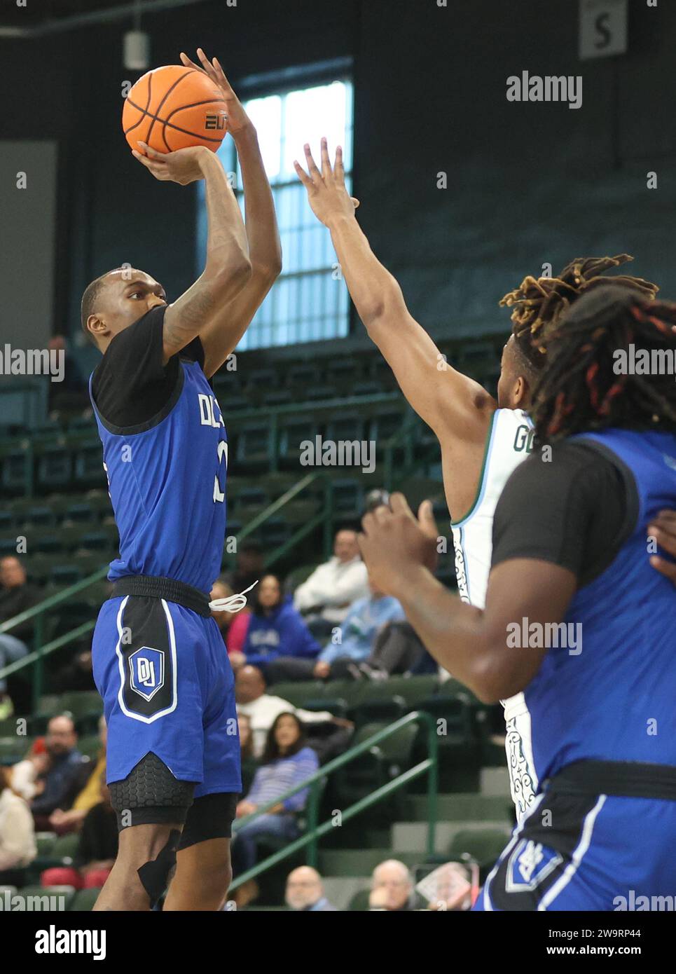 New Orleans, USA. 29th Dec, 2023. Dillard Blue Devils forward Armond ...