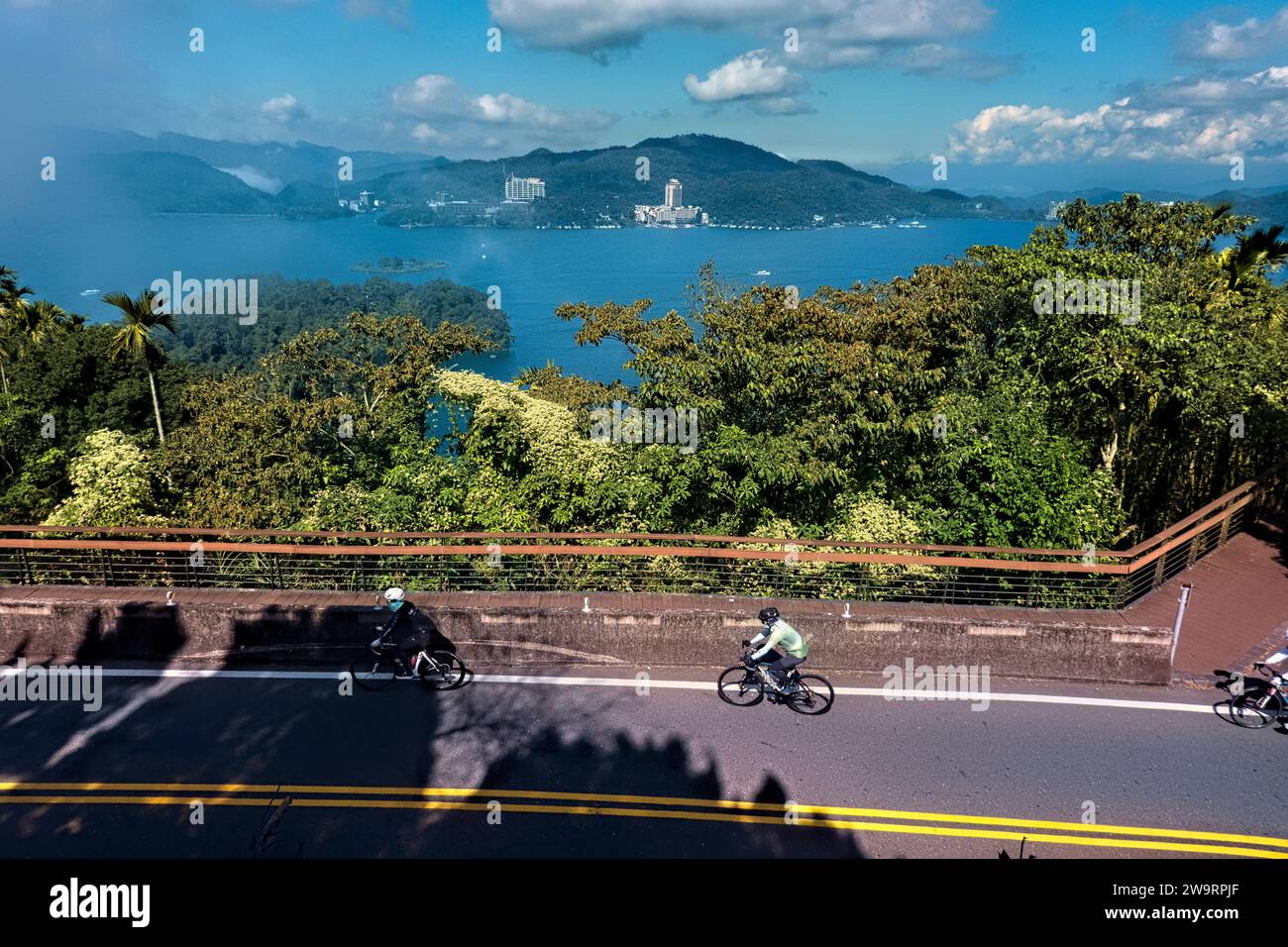 Sun moon lake bicycle hi-res stock photography and images - Alamy