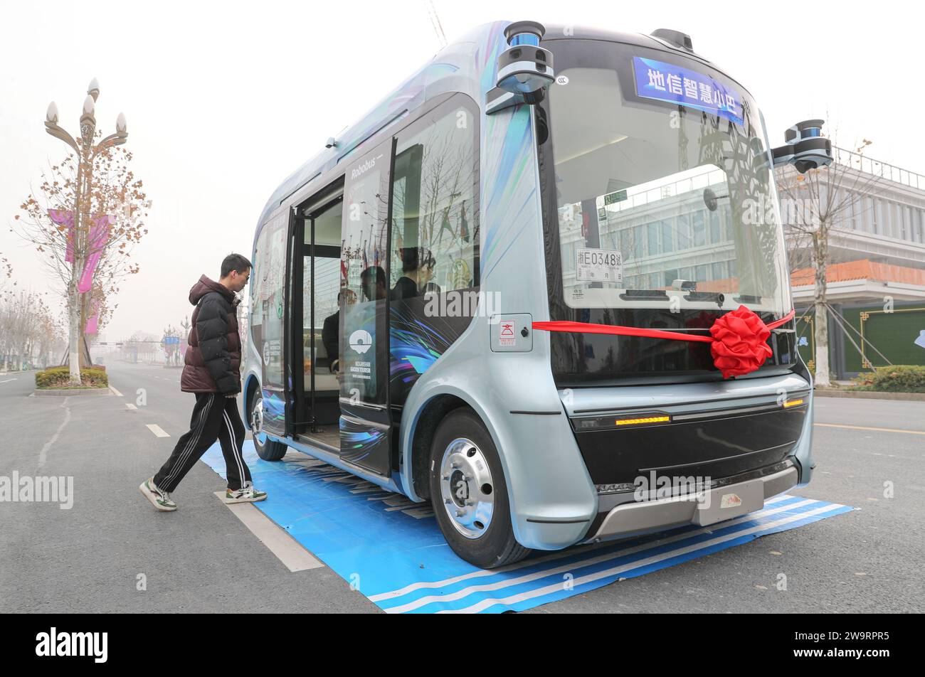 HUZHOU, CHINA - DECEMBER 30, 2023 - A driverless bus is seen in a ...