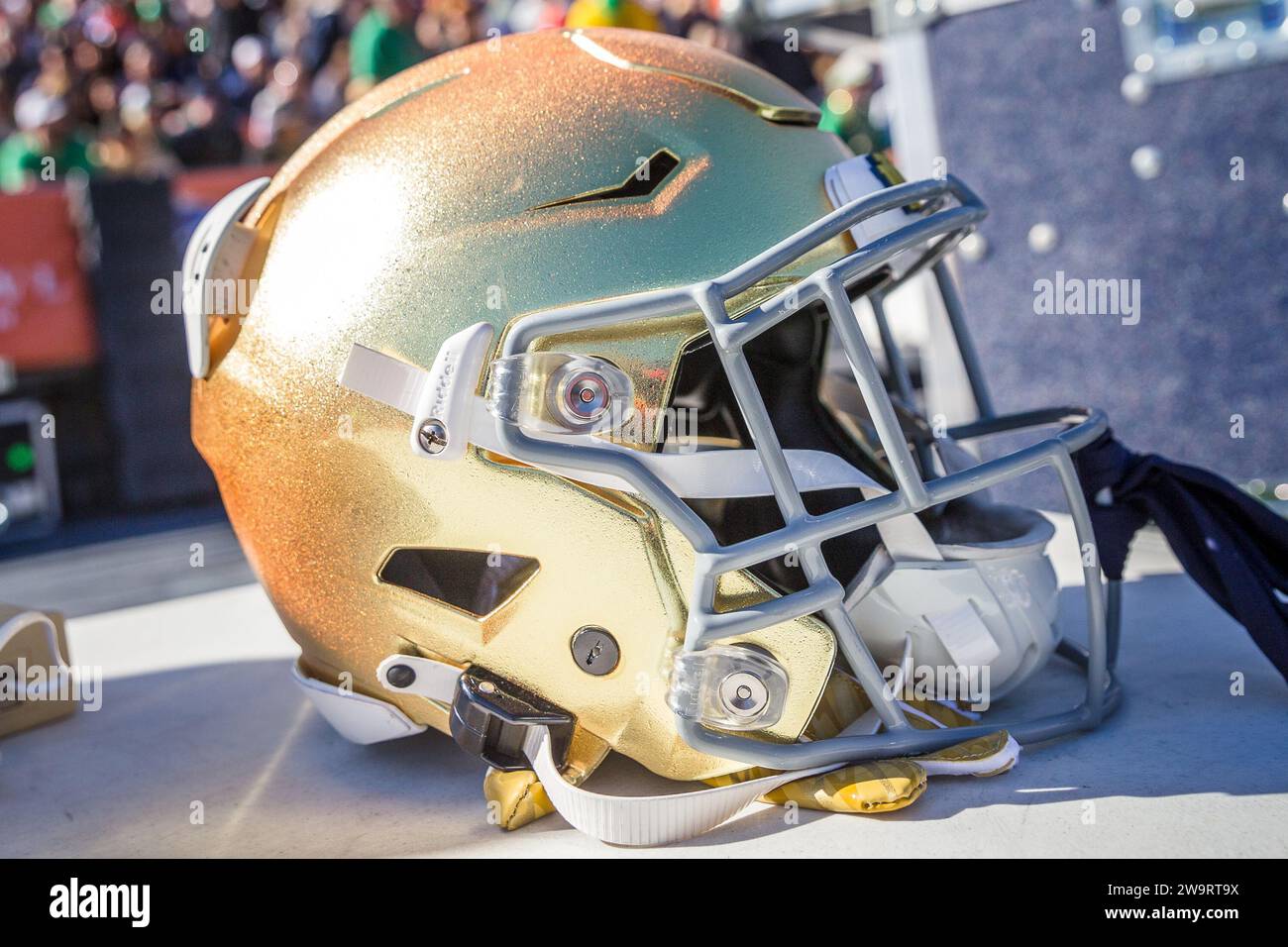 El Paso, Texas, USA. 29th Dec, 2023. A Notre Dame Fighting Irish helmet ...