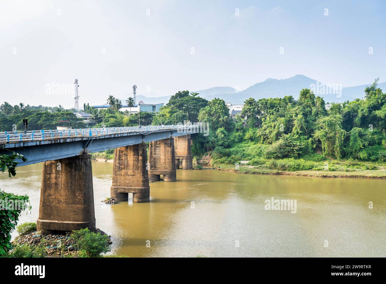 Chaliyar River and Bridge in Edavanna Malappuram Stock Photo - Alamy