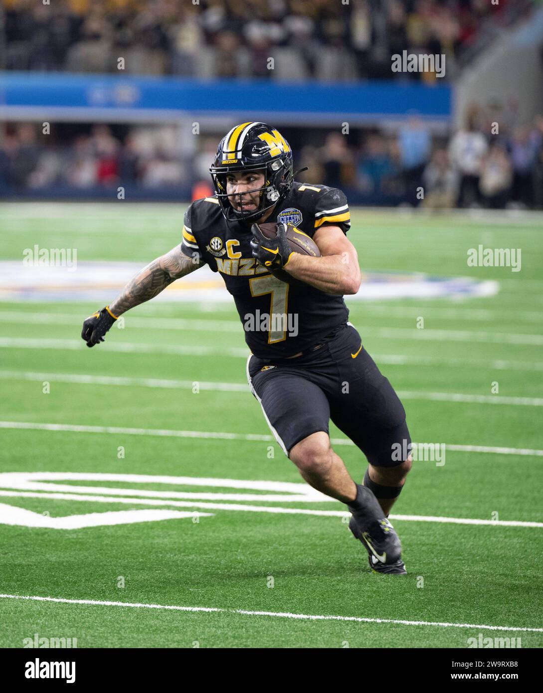 Arlington, Texas, USA. 29th Dec, 2023. Mizzou player #7 RB CODY ...