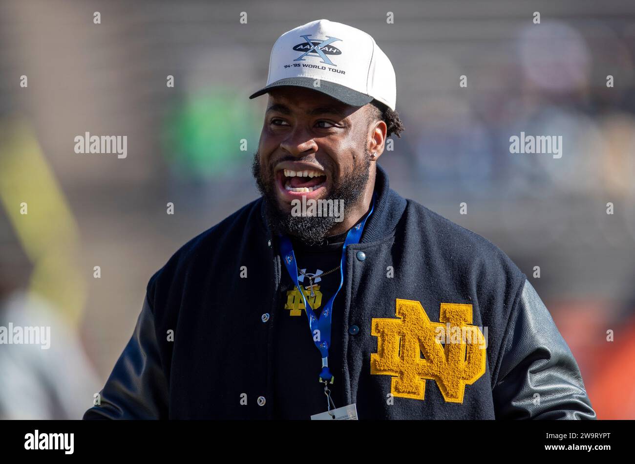 Notre Dame running back Audric Estimé laughs during the warmups of the ...