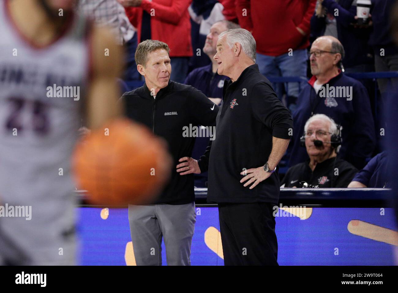 Gonzaga head coach Mark Few, left, and San Diego State head coach Brian ...