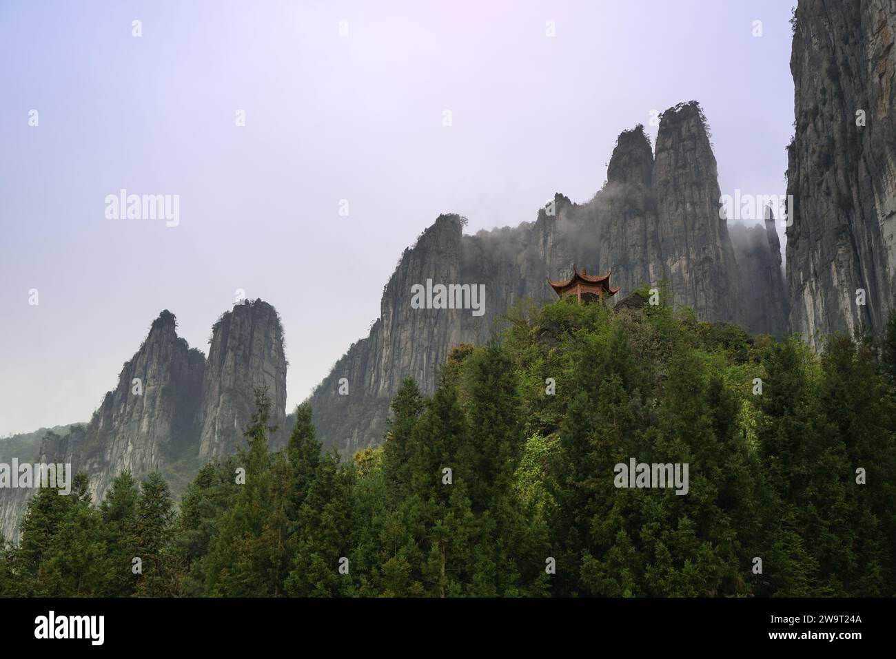 Karst topography illustration hi-res stock photography and images - Alamy