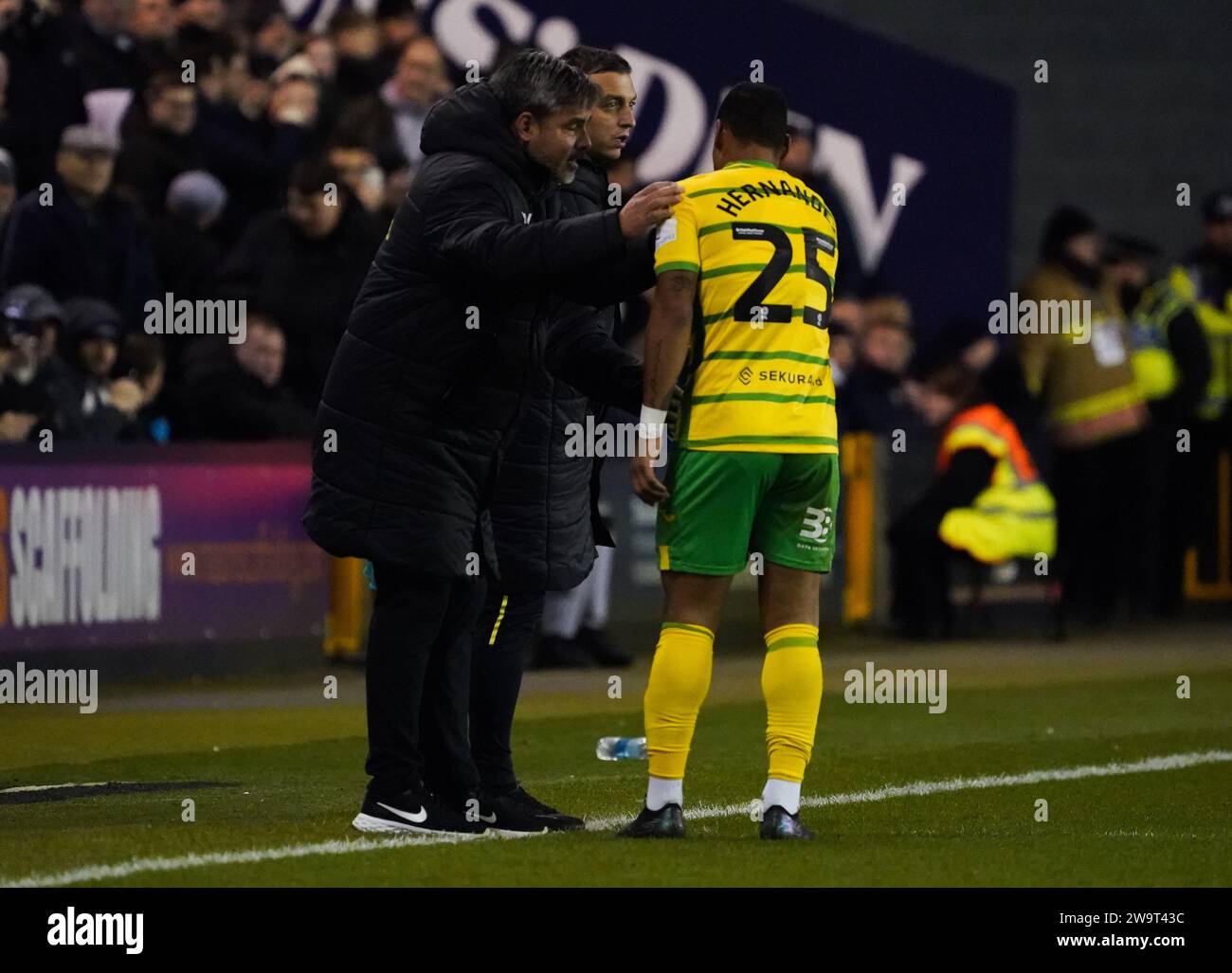 LONDON, ENGLAND - DECEMBER 29: David Wagner, Manager of Norwich City ...
