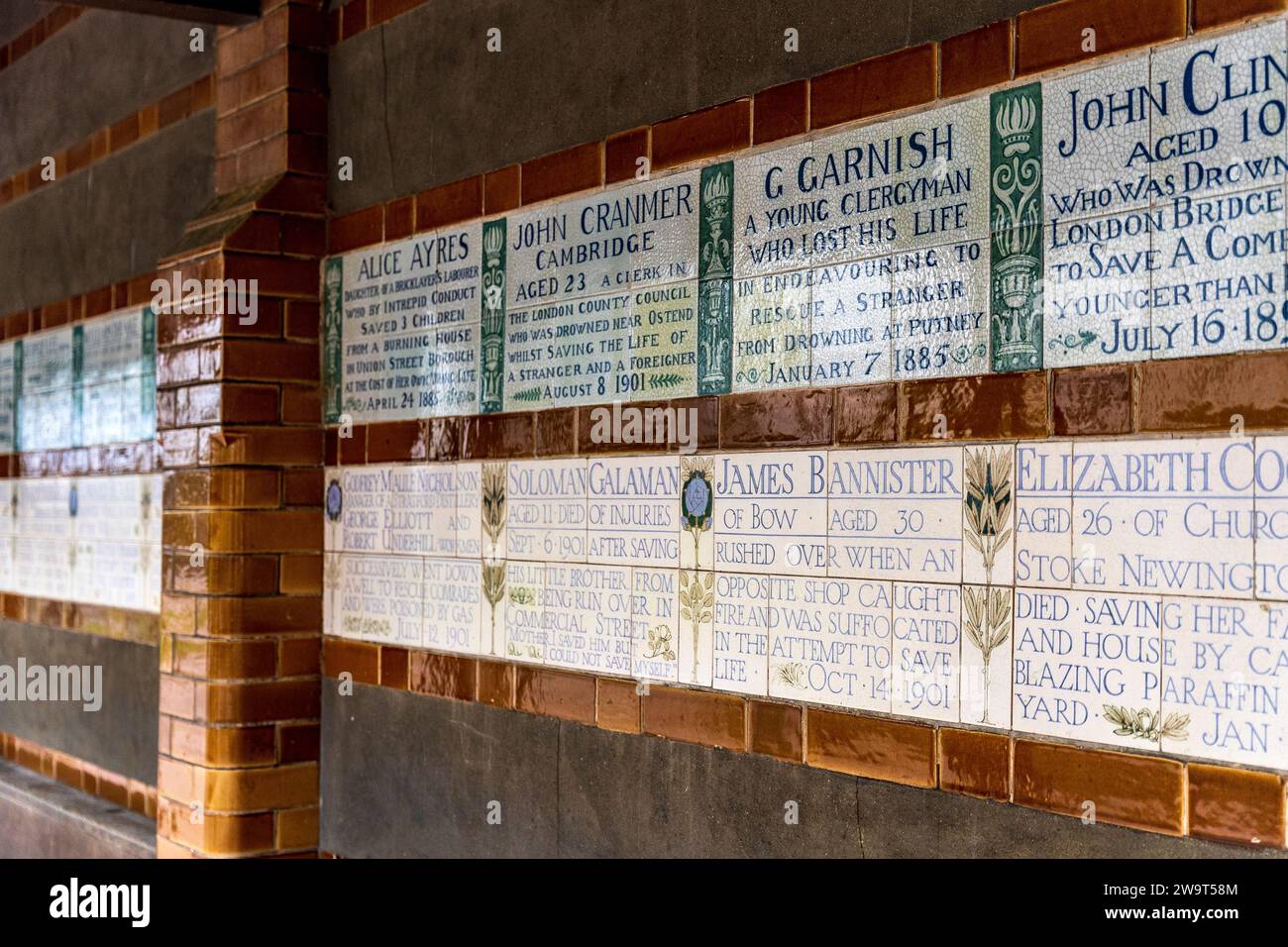 Memorial to Heroic Self-Sacrifice, dedicated to ordinary people who ...