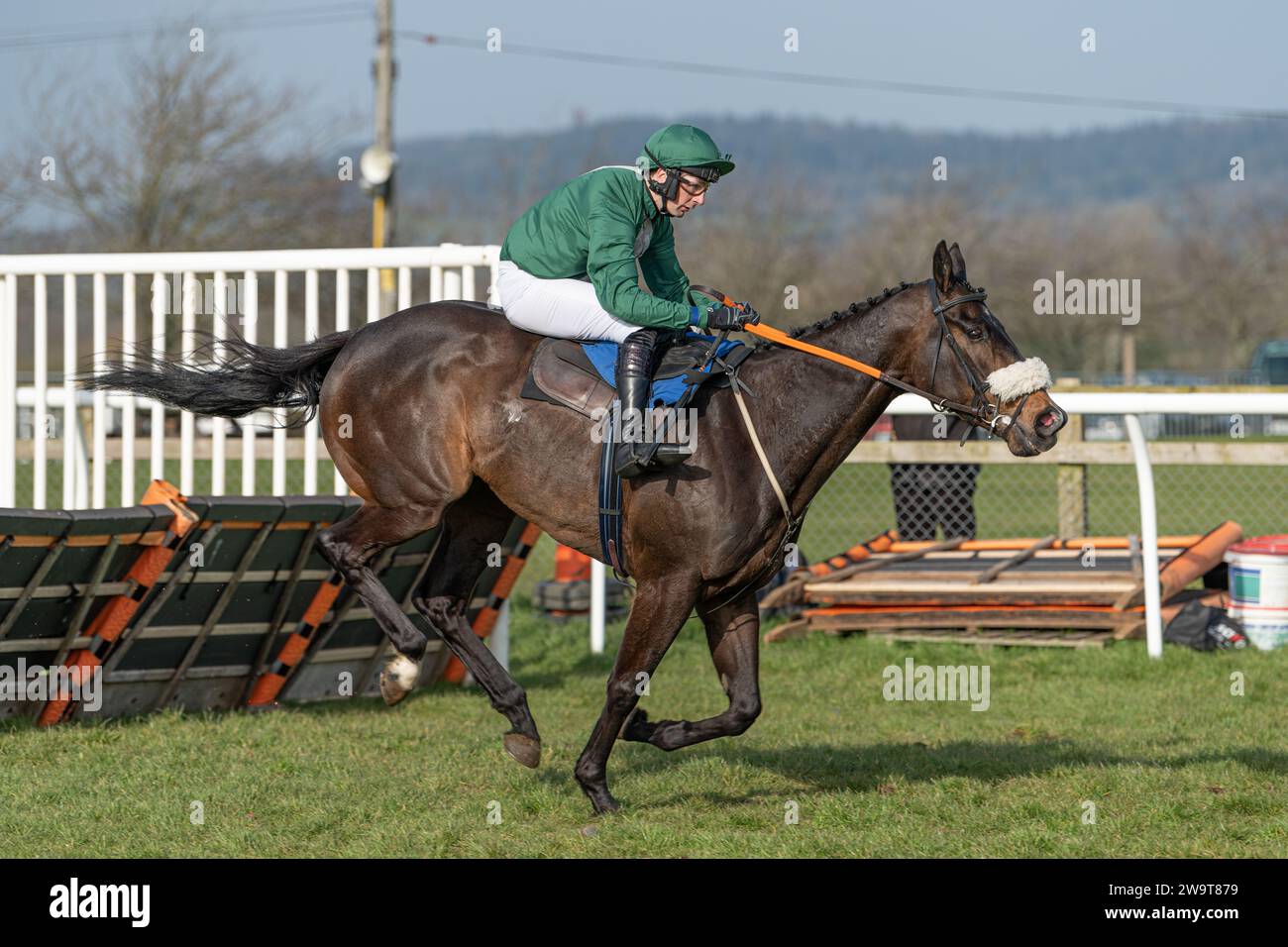 Blakey Bear running at Wincanton under Jockey James Best, trained by ...
