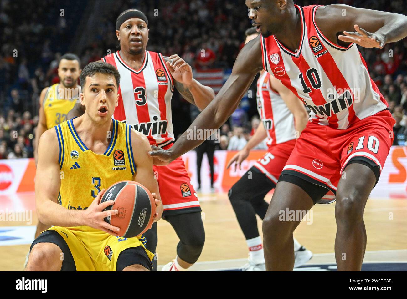 Berlin, Deutschland 29. Dezember 2023: Basketball EuroLeague - 2023/ ...